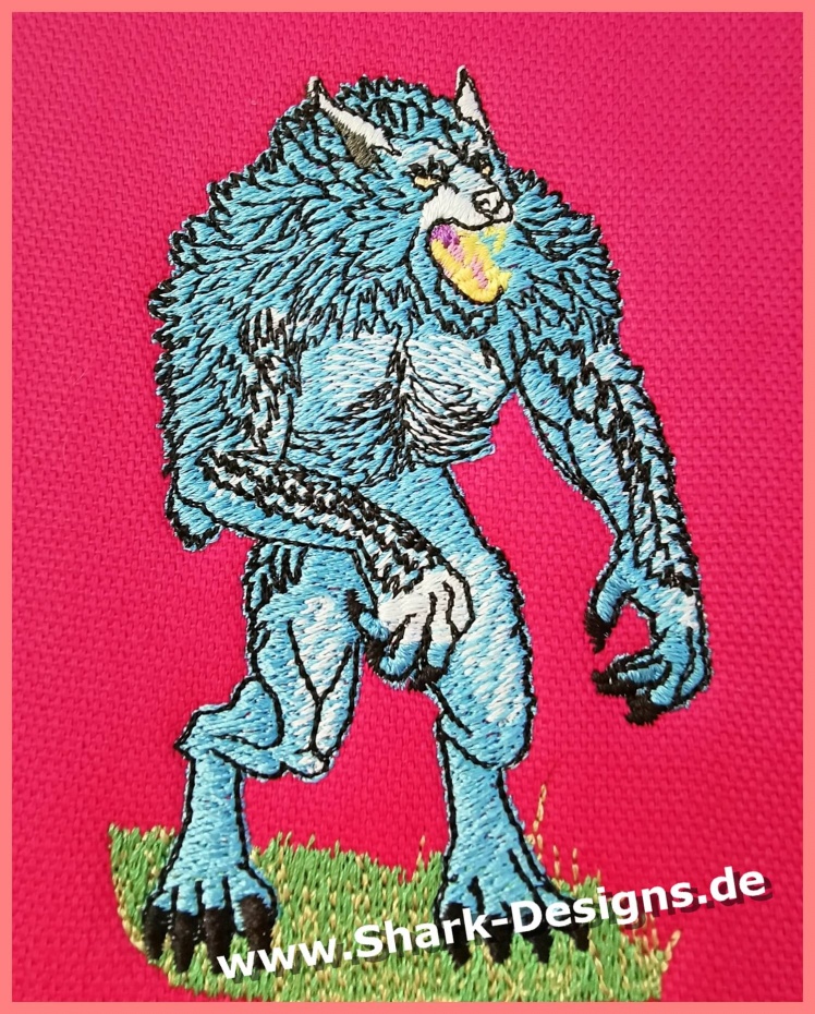 Embroidery file werewolf in 9 spooky sizes