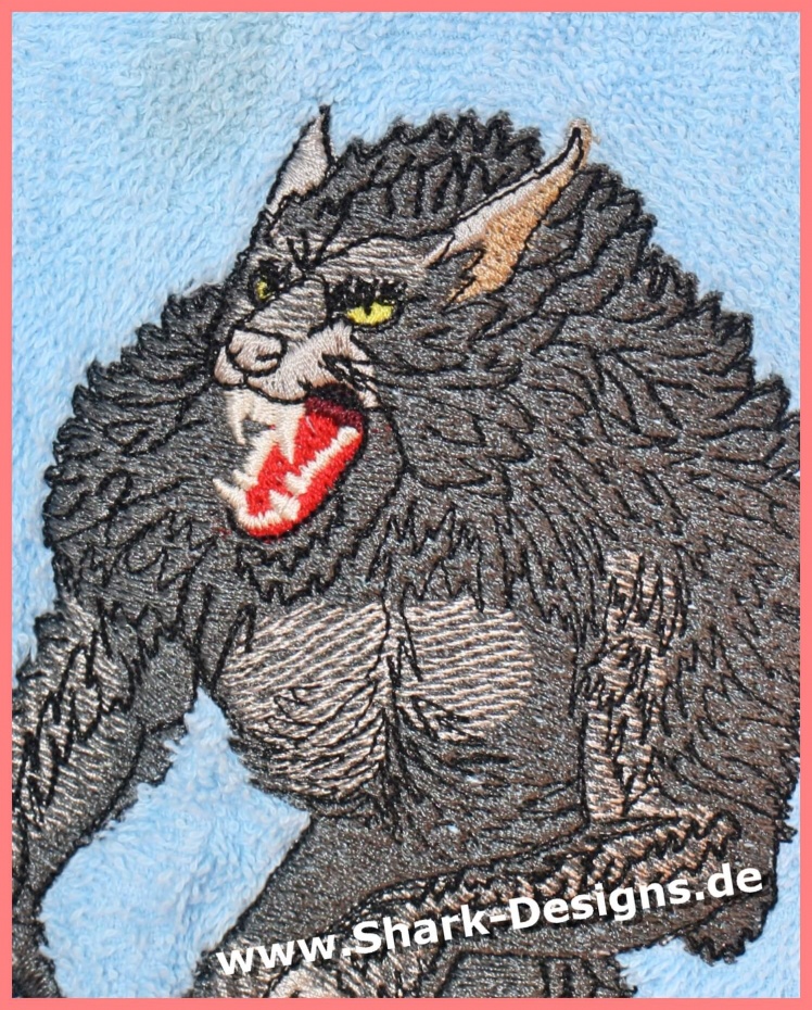 Embroidery file werewolf in 9 spooky sizes
