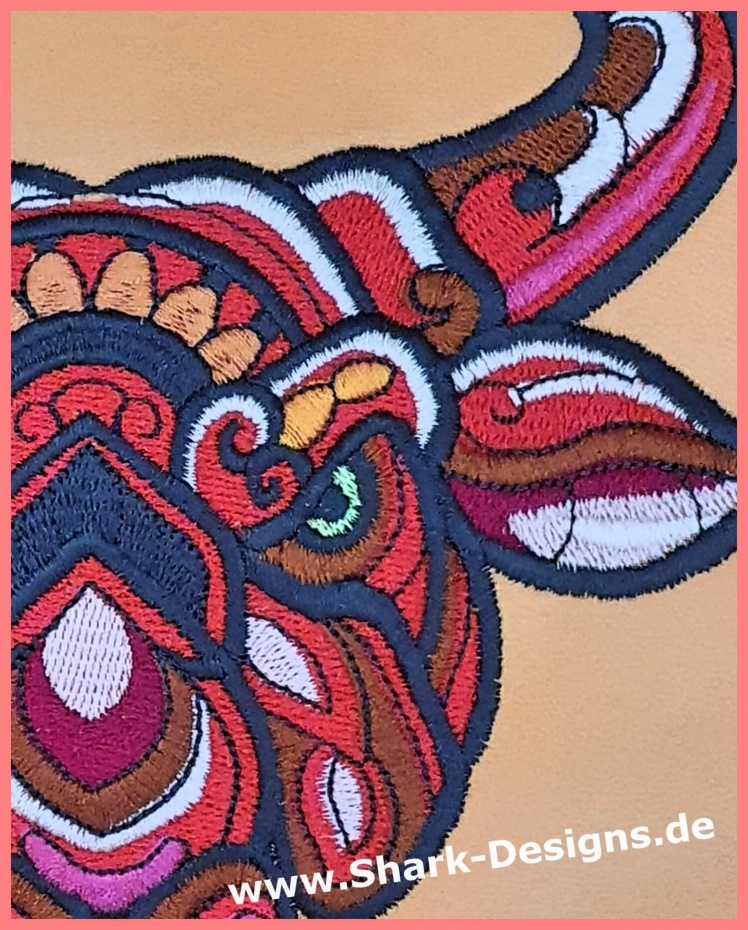 NEON Bull, the slightly different embroidery motif in 7 sizes