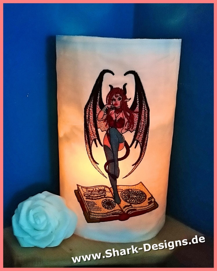 Embroidery file Succubus in 5 sizes suitable for Halloween