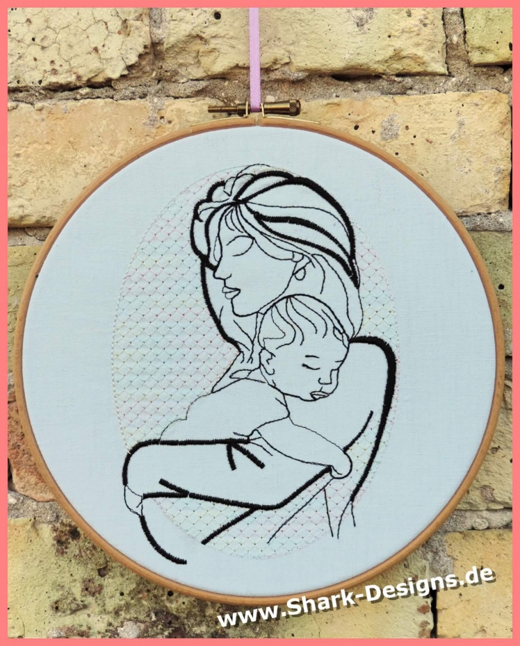 Embroidery file mom in 4 sizes