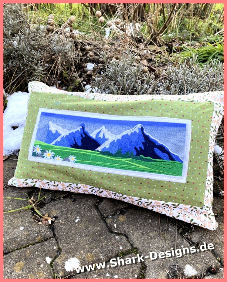 Embroidery file Switzerland in 6 mountainous sizes