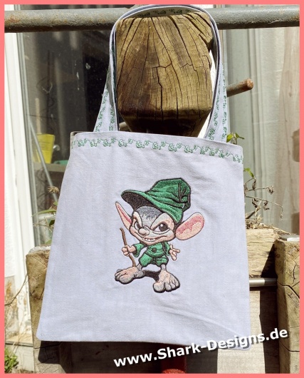 Embroidery file walking gnomy in 6 mischievous sizes