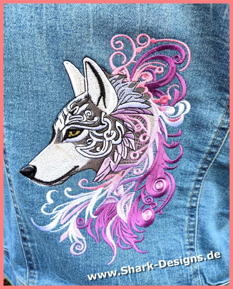 Stickdatei Celtic Wolf in 8 dekorativen Größen