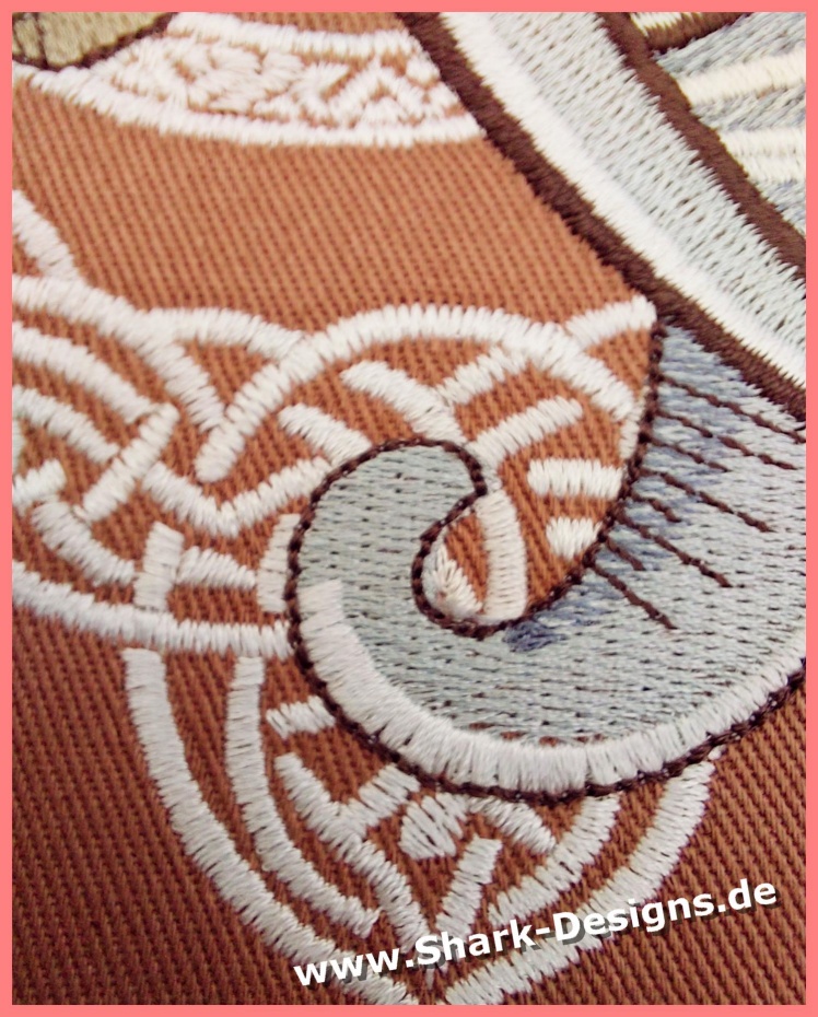 Embroidery file Celtic Elephant in 8 noble sizes