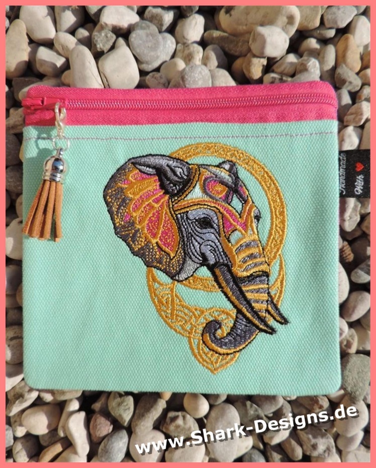 Embroidery file Celtic Elephant in 8 noble sizes