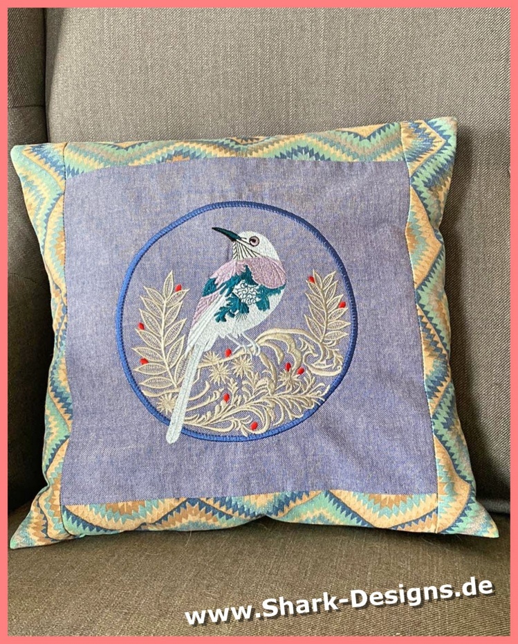 Winter bird embroidery file in 6 wonderful sizes