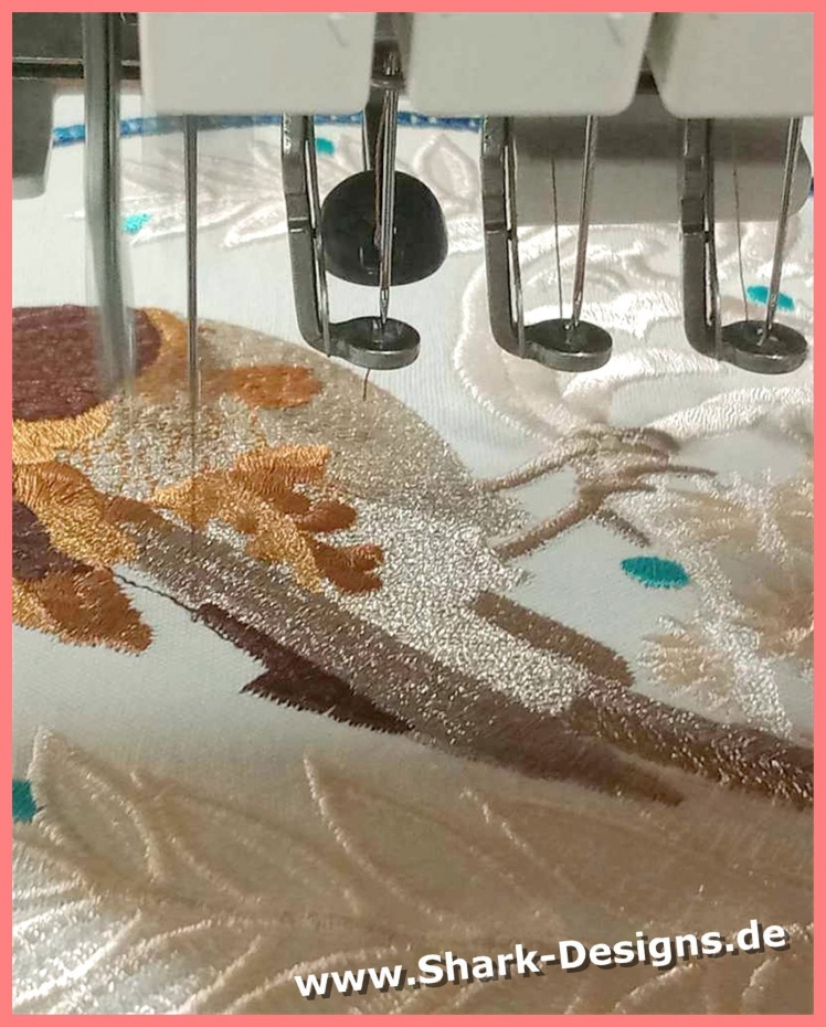 Winter bird embroidery file in 6 wonderful sizes