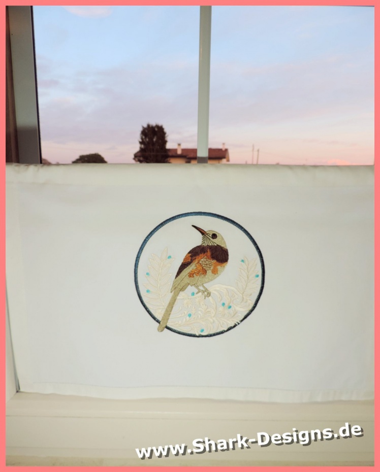 Winter bird embroidery file in 6 wonderful sizes