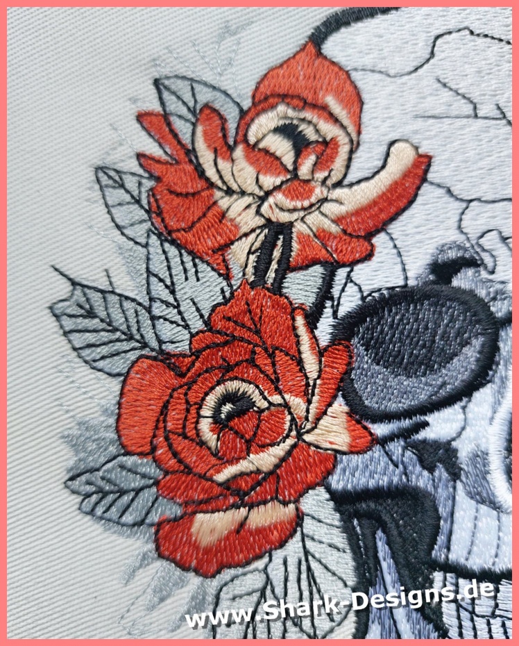 Embroidery file Simple Skull 5 flowery sizes