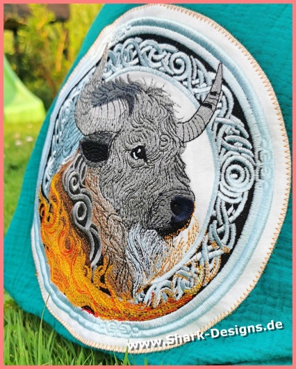 Stickdatei Celtic Bull in 6 starken Größen